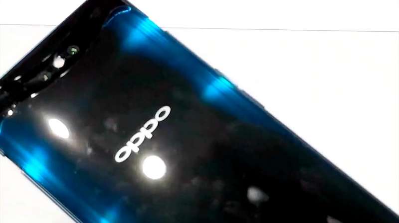 OPPO Find X现场试用:双轨潜望架构配3D结构光超快解锁