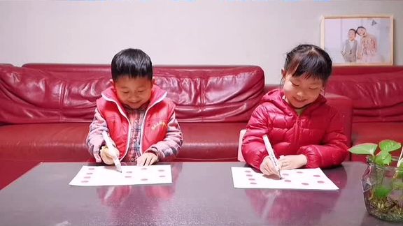 在家如何培养孩子专注力,锻炼手部精细动作,小游戏玩起来