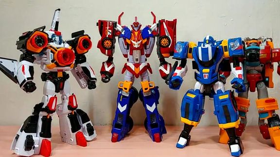 [转]韩国托宝宇宙骑兵V三合体,皮特模型