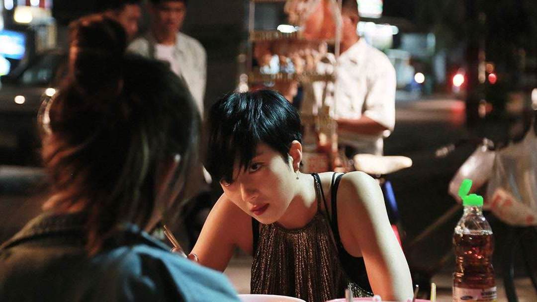 富豪被电信诈骗一个亿的惊天大案,转发给你的父母警惕诈骗团伙!