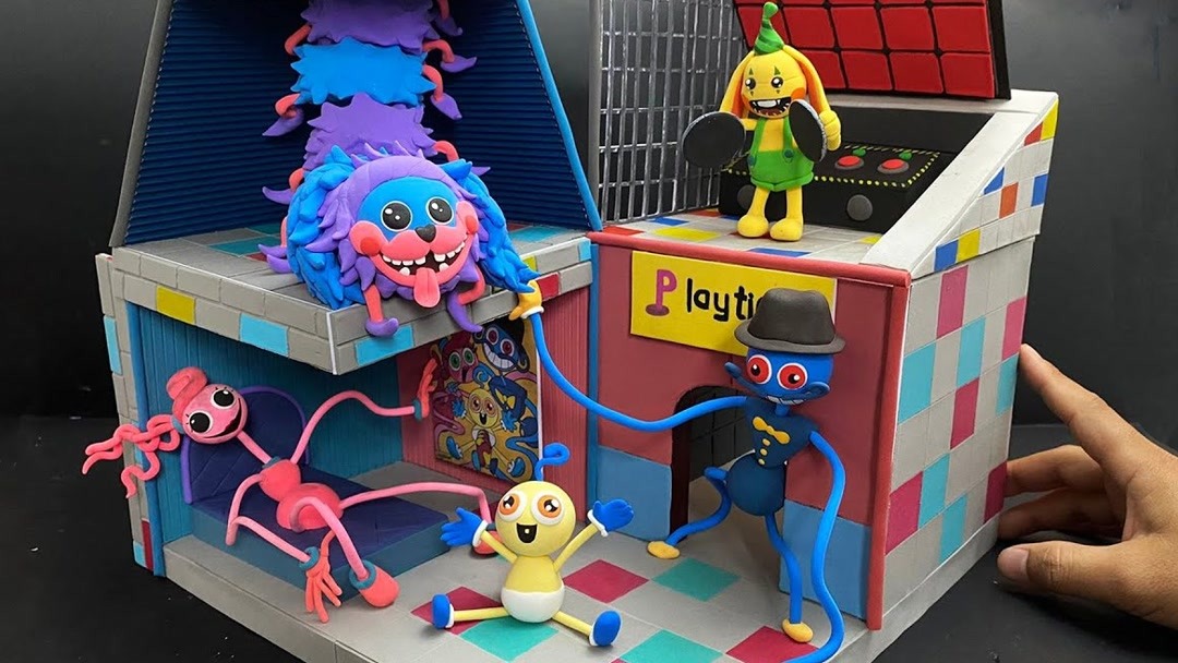 模型:用黏土制作长腿妈咪,哈巴狗,哈吉等玩耍的场景!