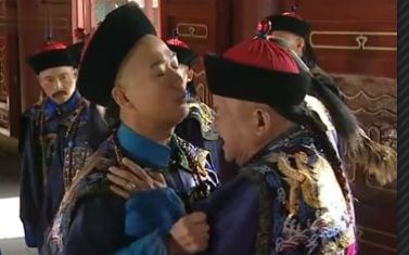 和萌萌与纪晓岚恩爱的就像小两口