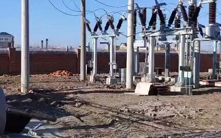 户外60KV-72.5KV瓷柱式SF6断路器LW30-72.5/1250-31.5@LW36-...