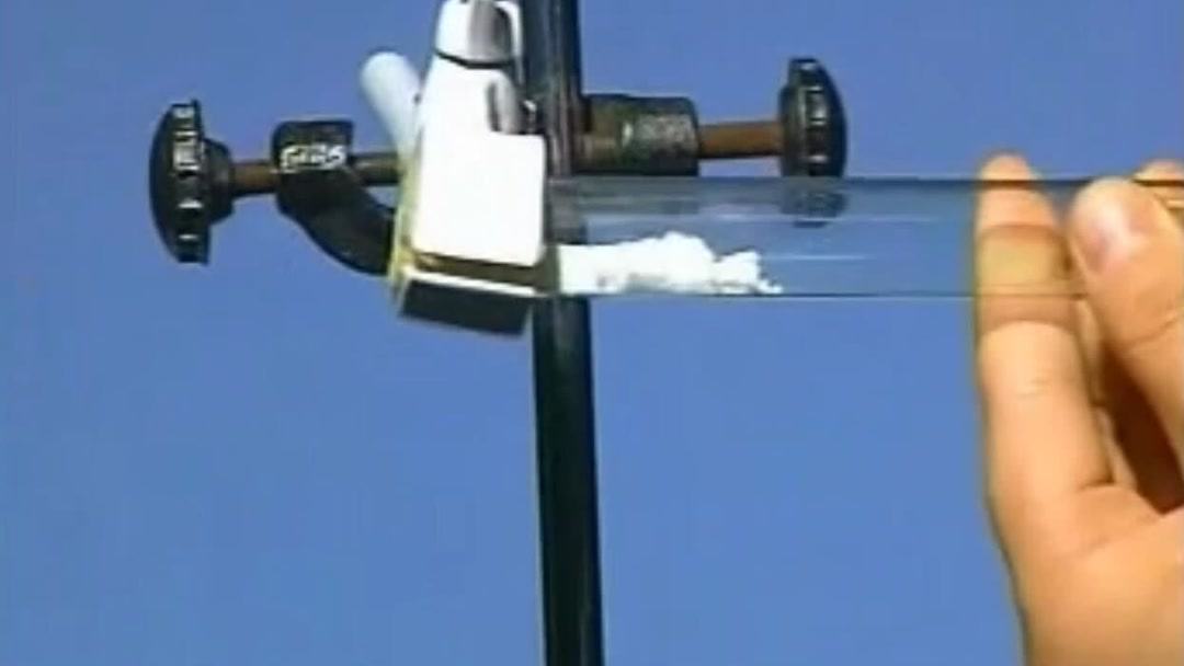 碳酸氢钠分解实验