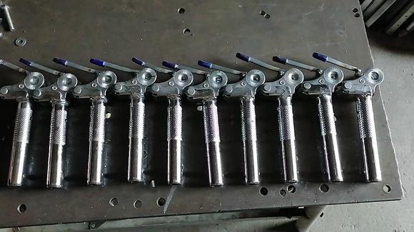 冰陆两用滑冰车坐式折叠型单腿驴 折叠机构制作中!