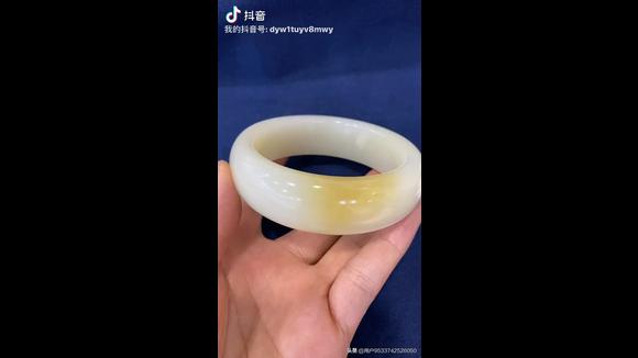 和田且末料羊脂玉手镯