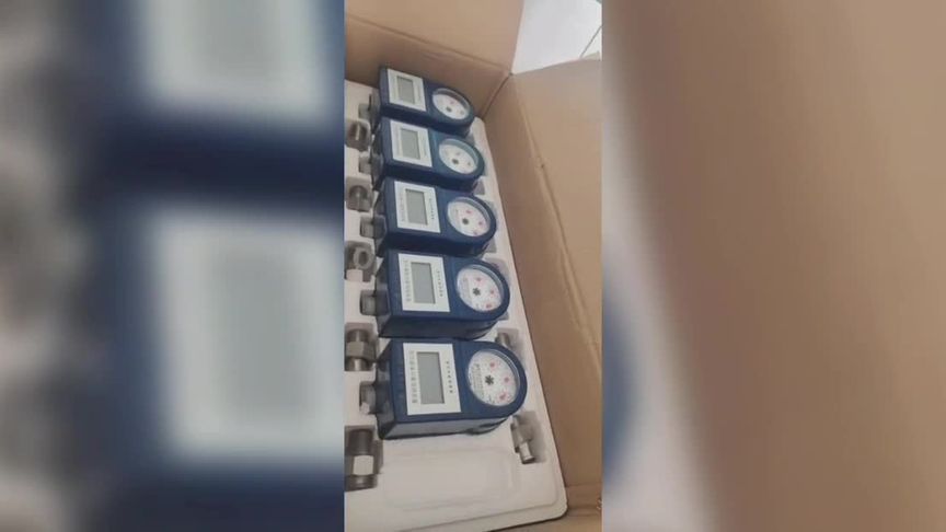 东方丽城等待直饮水表进场。#智能水表 #仪器仪表 #供水设备