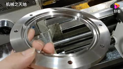 看看老师傅是如何加工燕尾槽的,没想到如此简单,你们学会了吗