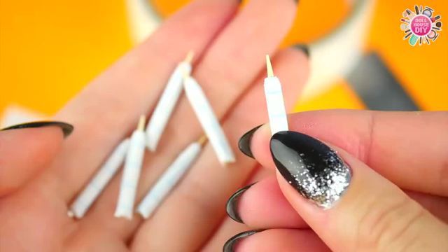 袖珍世界DIY:迷你水彩笔和文件袋