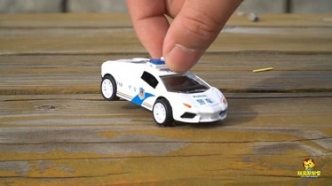 各种警车玩具一次看个够,儿童早教益智合金汽车玩具模型试玩