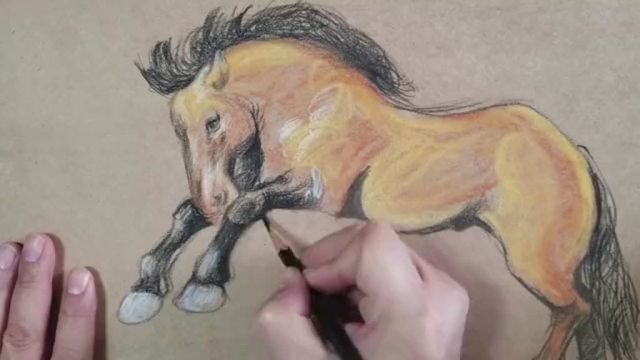 终于知道马怎么画了,就是这么一遍遍的涂,看着真像