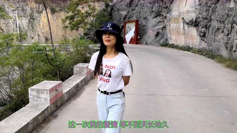 张学友经典歌曲《一千个伤心的理由》,听得我心碎,还是老歌好听