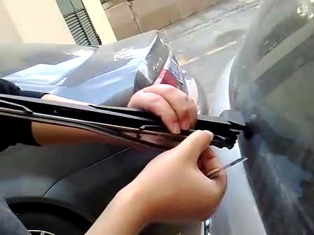 后雨刮胶条替换教程