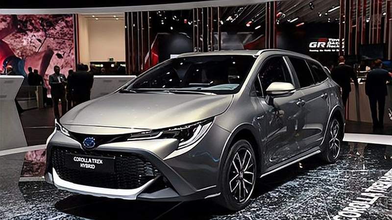 丰田卡罗拉旅行版登场,混动系统+油耗4L,13万还买啥思域