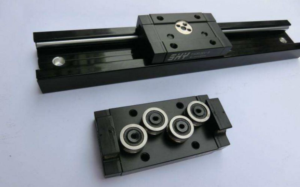 SolidWorks 视频教程:回程导轨及链轮的设计要点讲解