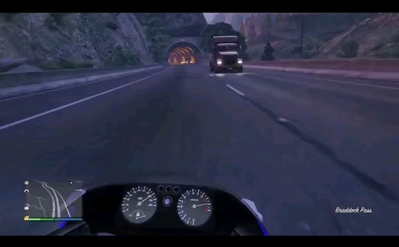 撞击的时候闭上眼,模拟车祸的感觉