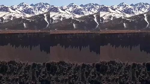 阿根廷神秘的陨石坑,小行星撞击形成的