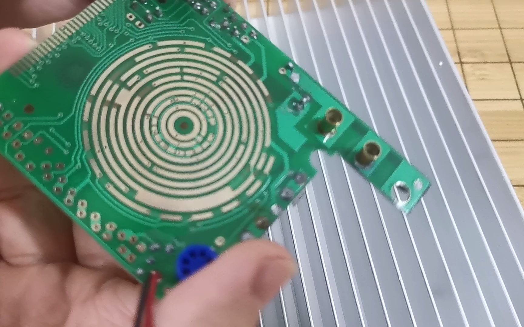 万用表元件焊接提示2