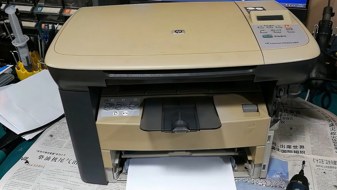 惠普M1005卡纸后硒鼓拿出来装不回去是为什么?我来教你如何解决