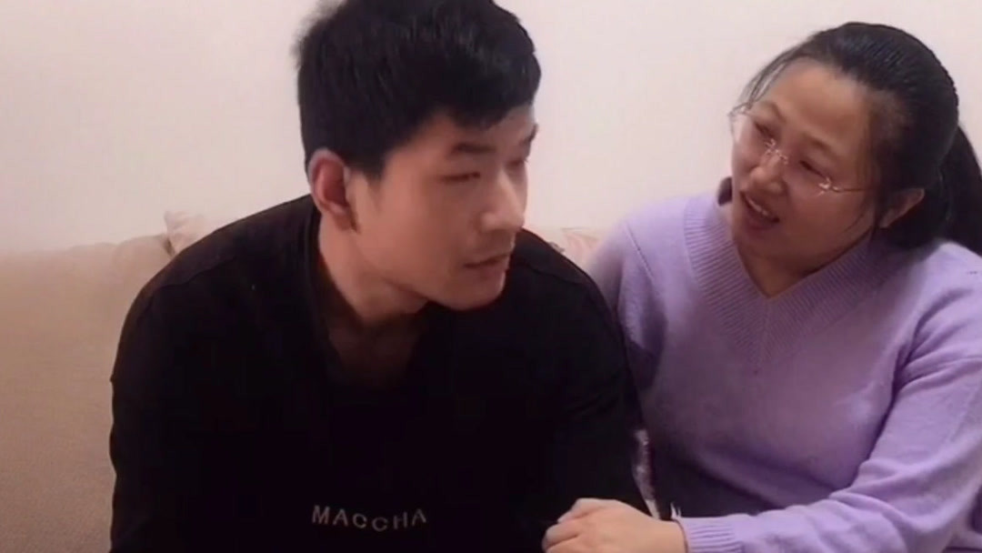 没文化真可怕!看老公给你解释火车上的K. T. Z是什么意思!笑死