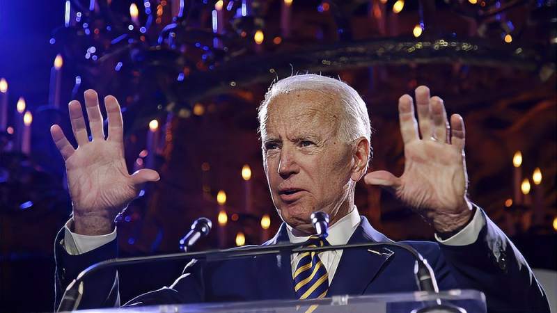 距离就职仅剩9天,拜登首个上台动作曝光,三位前总统罕见齐发声