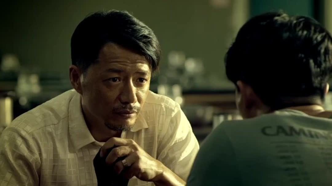 非凡:卧底进入毒贩集团被逼吸毒,毒瘾发作苦苦斗争,看着揪心