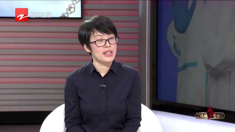 怎么正确的摘口罩?注意不要从正面摘口罩,容易造成污染