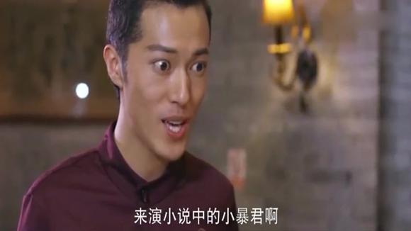 女子穿越回古代又回现代后,把经历写成小说,风靡世界