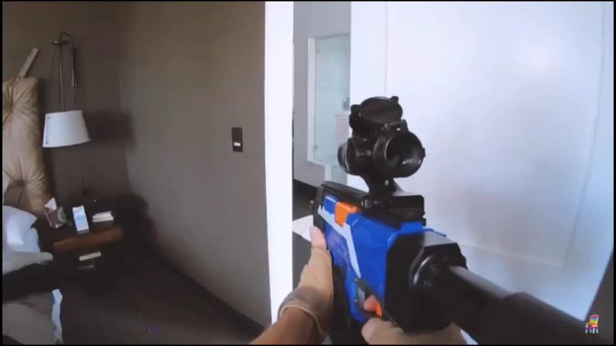 #真人cs #第一人称视角 #竞技射击 #玩具枪 真人cs大战#油管搬运