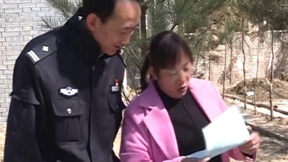 县公安局重点工程项目秩序管理大队,开展法制宣传活动