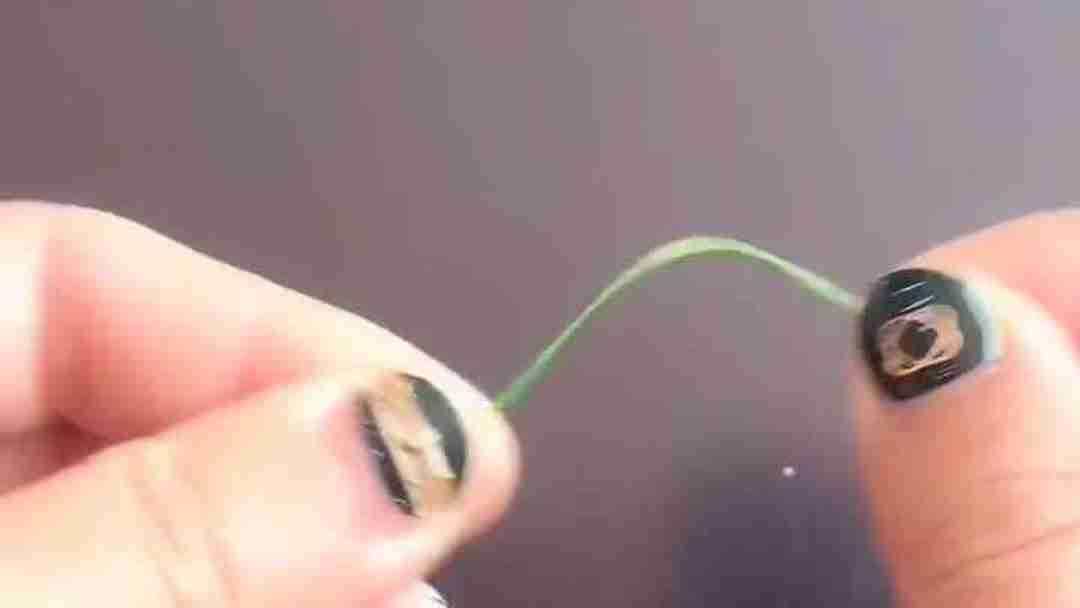 主线与竿稍连接的做法和绑法,降低主线的损伤和缠绕,用了都说好