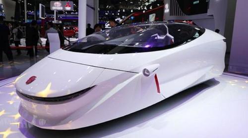 国产新型电动车?不吃油不充电,时速120千米,遮风挡雨不怕堵