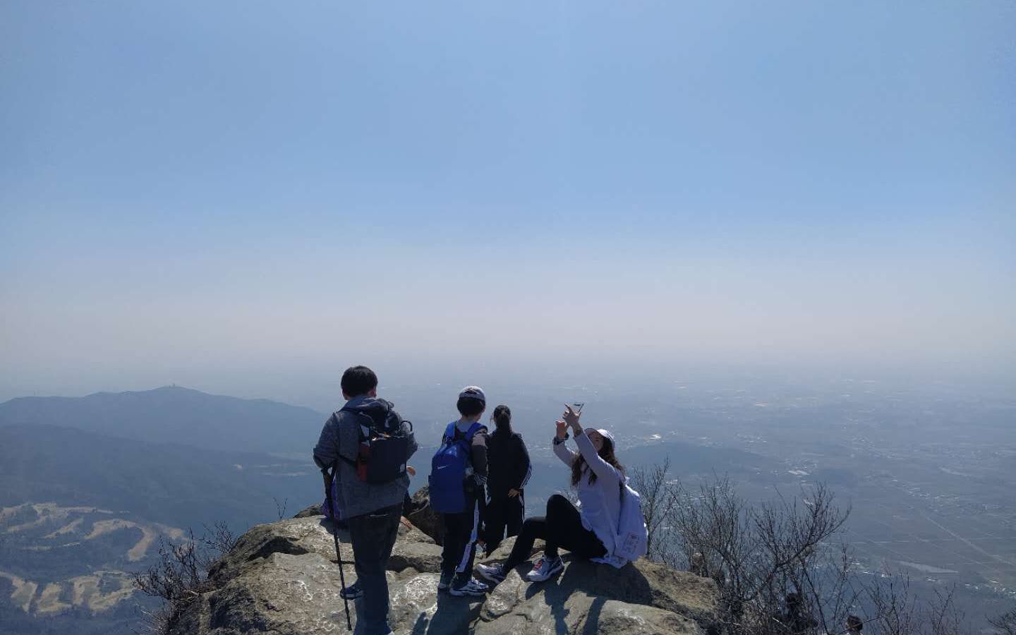 浅谈英语动词词组的句法分析思路 | 语言学>生成语法