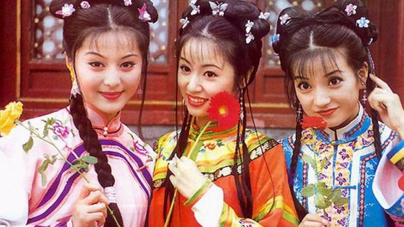 当年经典的还珠台词,如今怎变成了撒娇?or撒泼神曲?道具很逼真