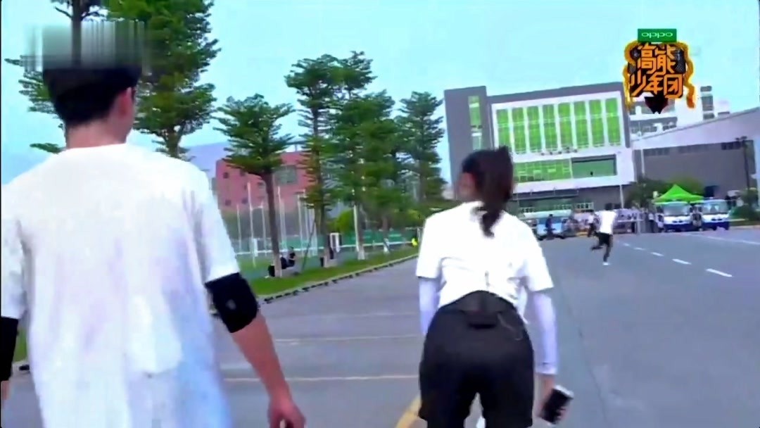 高能少年团:王大陆是原始,俊凯保护一山,昊然找药水
