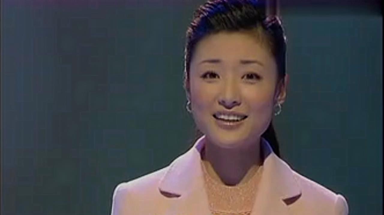 央视主持人合作朗诵诗歌《面朝大海》,经典的段落百听不厌!