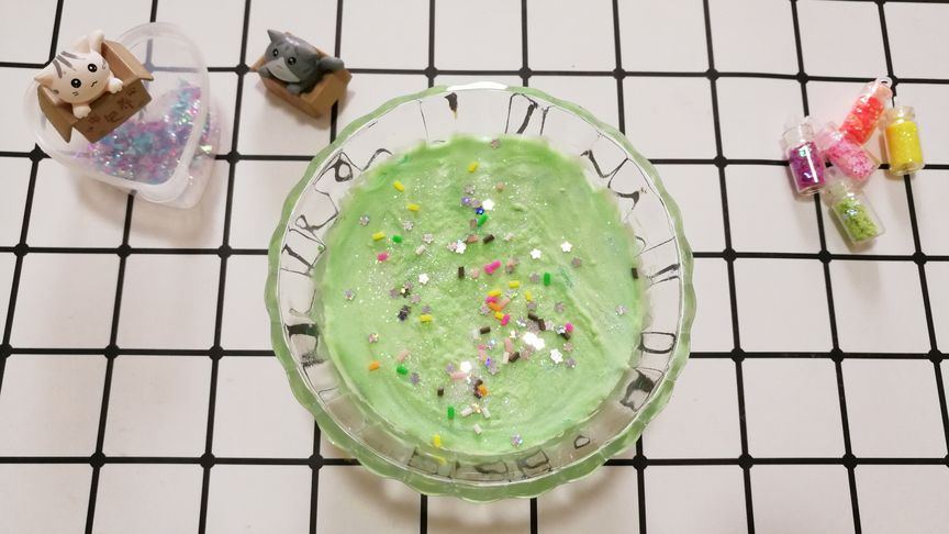 自制史莱姆制作教程,无硼砂无胶水冰山泥,玩起来很解压