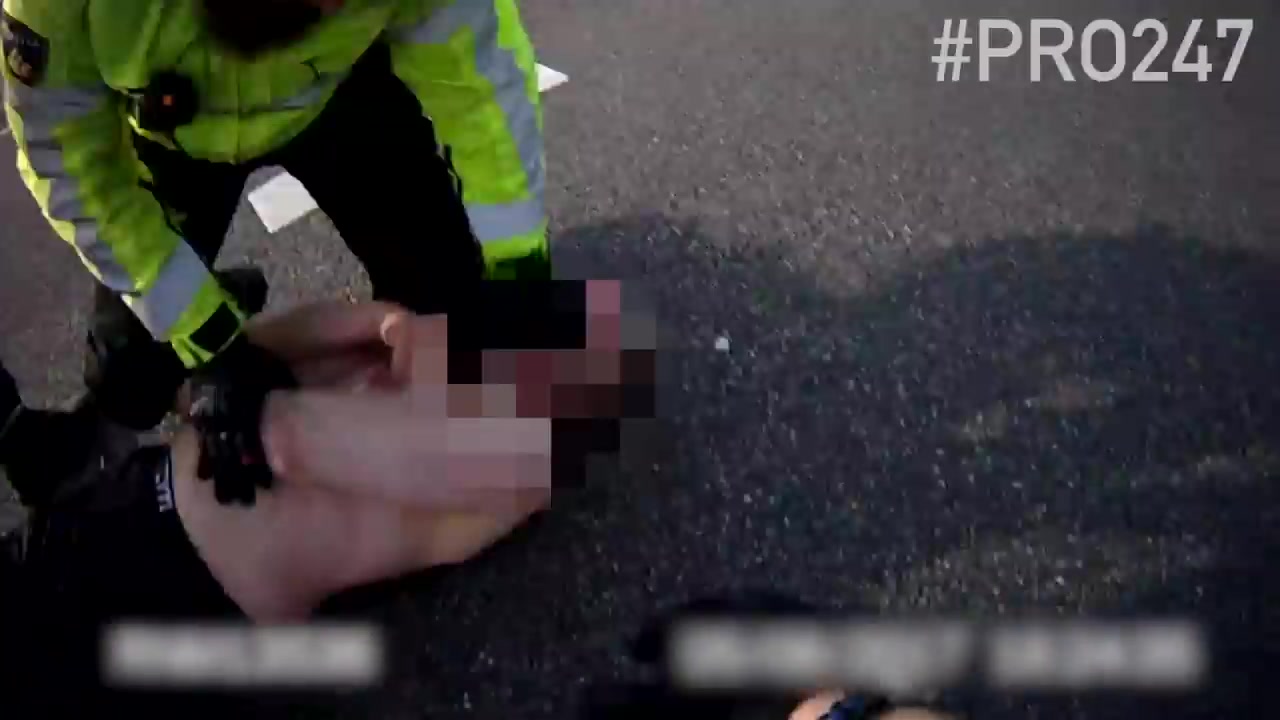 ...泰瑟枪电击神志不清者【第一人称】真实记录 看看外警如何规范执法