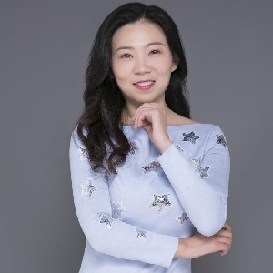罗静博士 