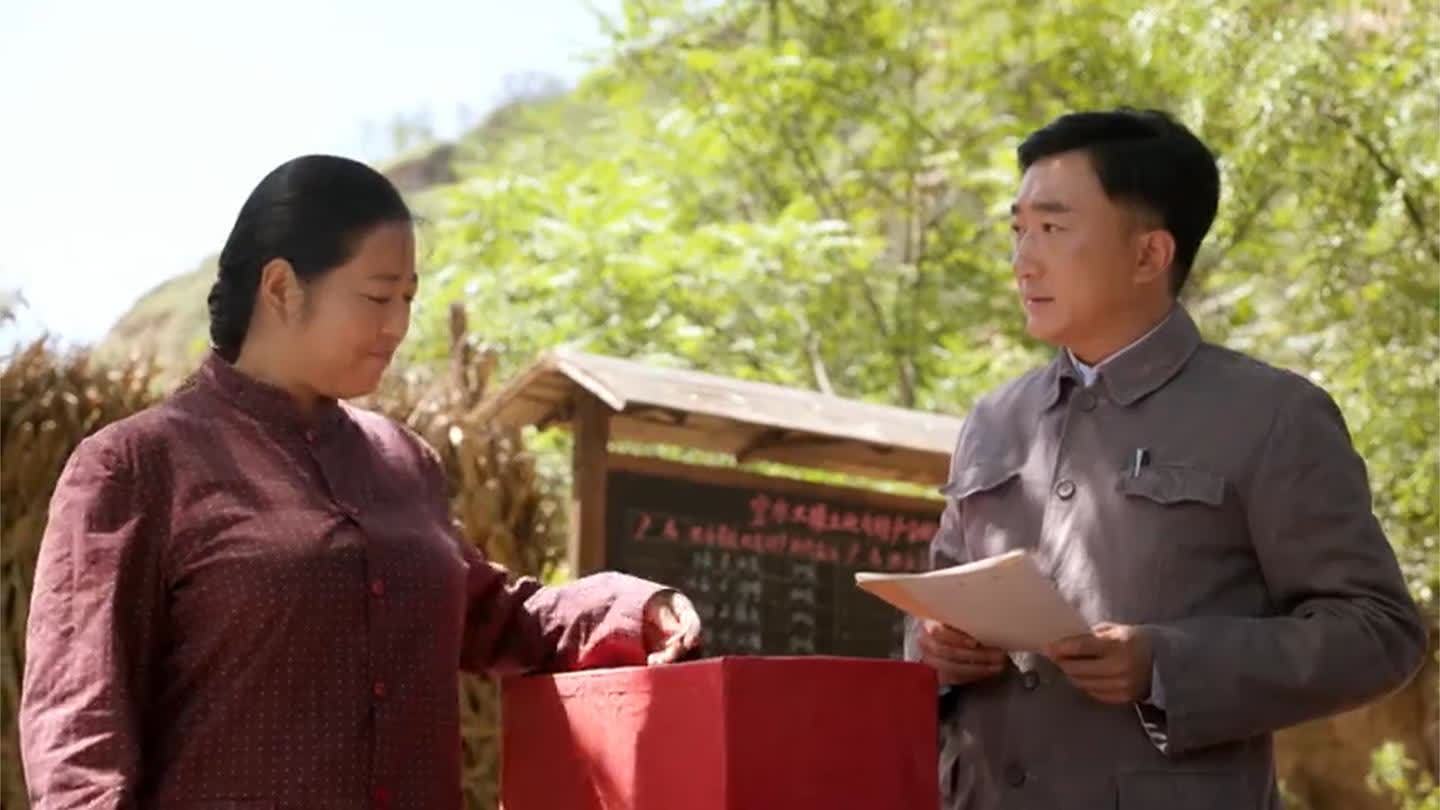 柿柿红:抓阄分地,会计做手脚一等地给马寡妇,却被柿红截胡了