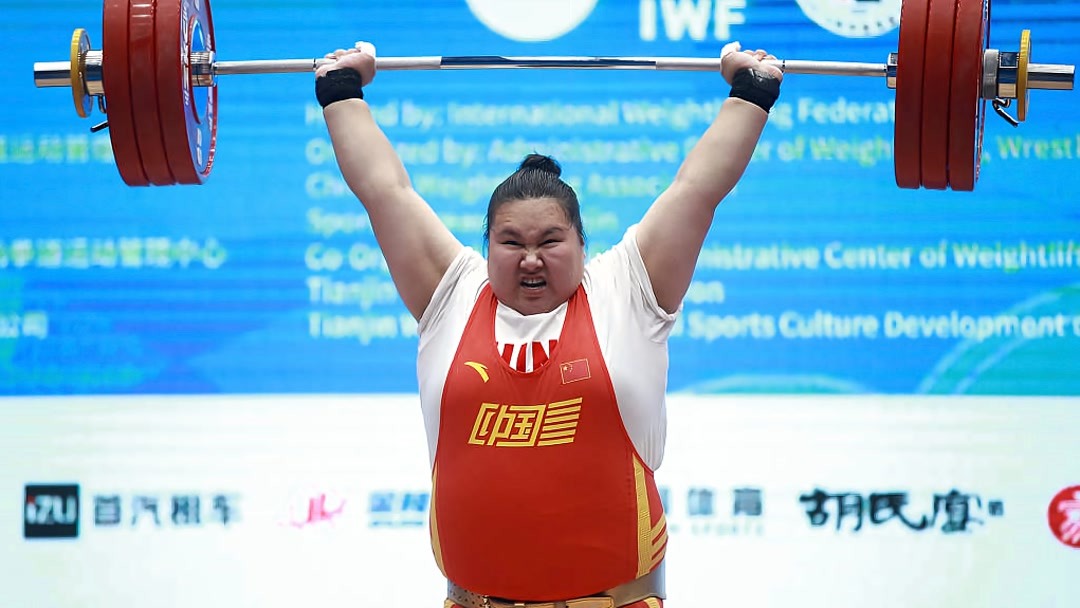 中国举重队公布东京奥运名单 李雯雯志在捍卫荣耀