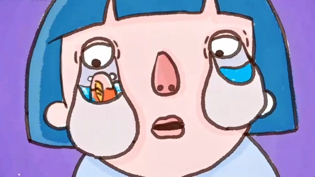 女孩连续失眠一个月,眼袋大到能养金鱼!搞笑短片《眼袋的故事》