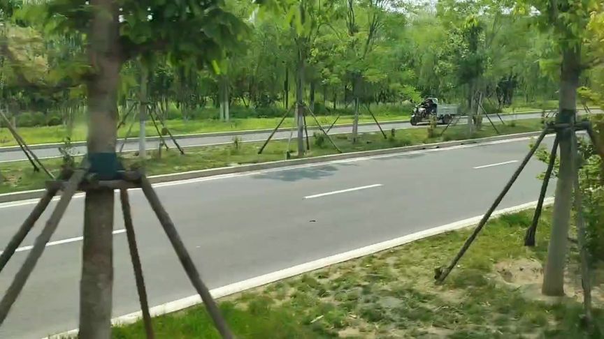 短短的13秒 描述了 在北京的艰辛ߘ� 啥时候才能让我出去走走啊ߘ