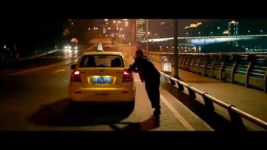 从你的全世界路过:岳云鹏爱的有点太疯狂了,这段太搞笑了