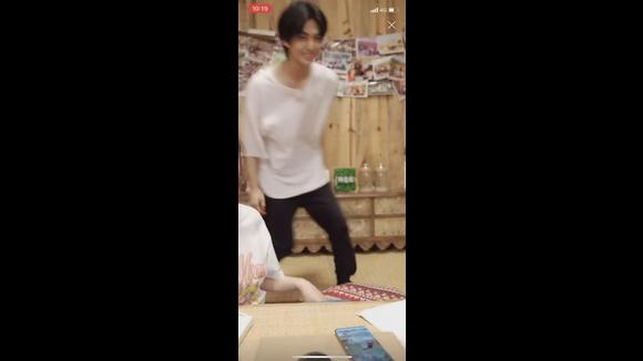 #宋威龙的考古记录# swl #宋威龙伊然品牌代言人#【20200415,薇娅...