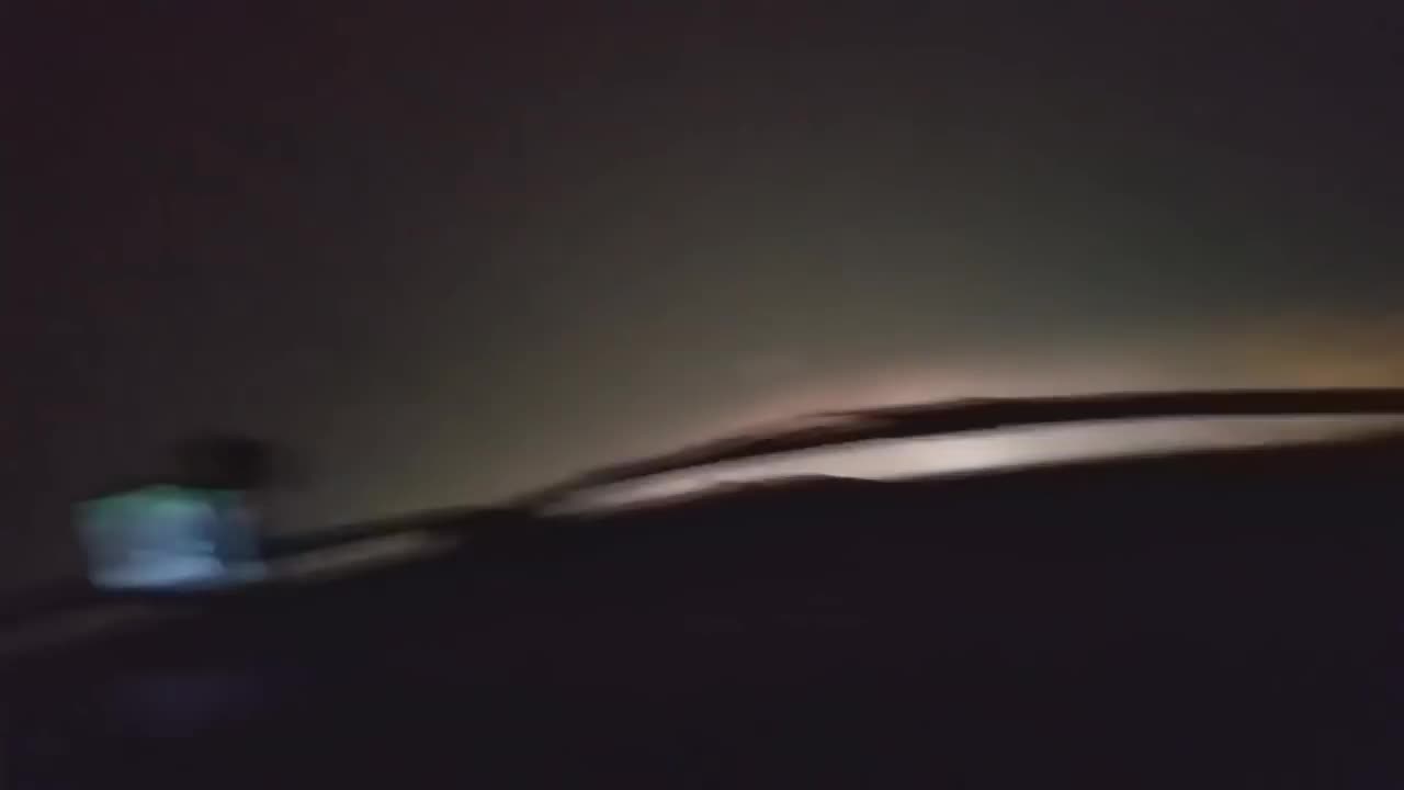 驾车逃离森林大火全程记录