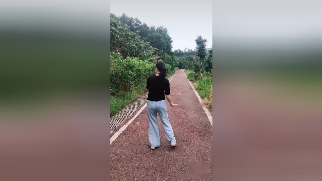 非常欢快的舞蹈,简单易学