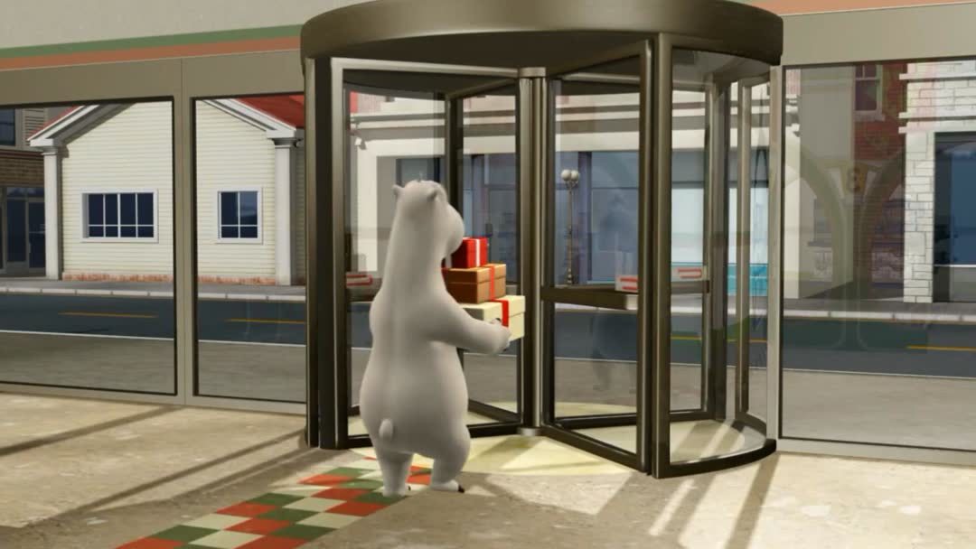 倒霉熊:这个大笨熊,过一个旋转门,那也真的是太费劲了