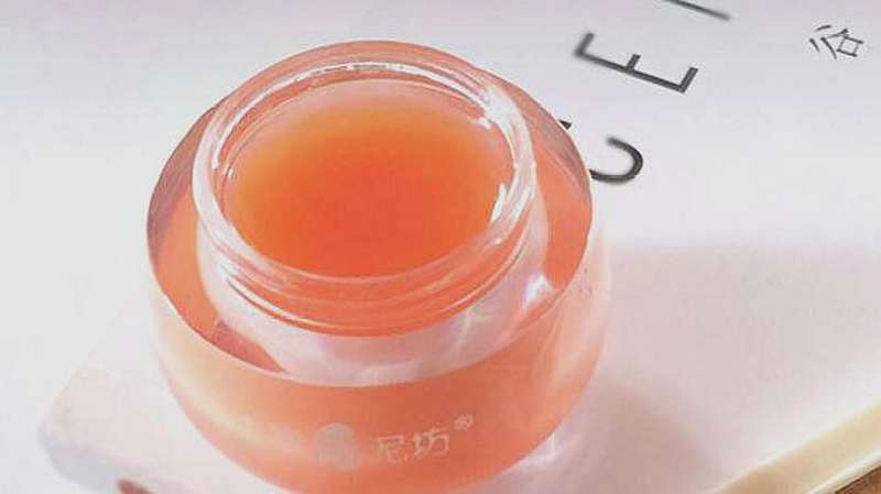平价又滋润,土家硒泥坊唇膜实用介绍