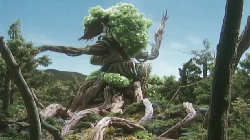 奥特曼:喷花粉的植物怪兽,被梦比优斯秒杀,真是悲剧啊!